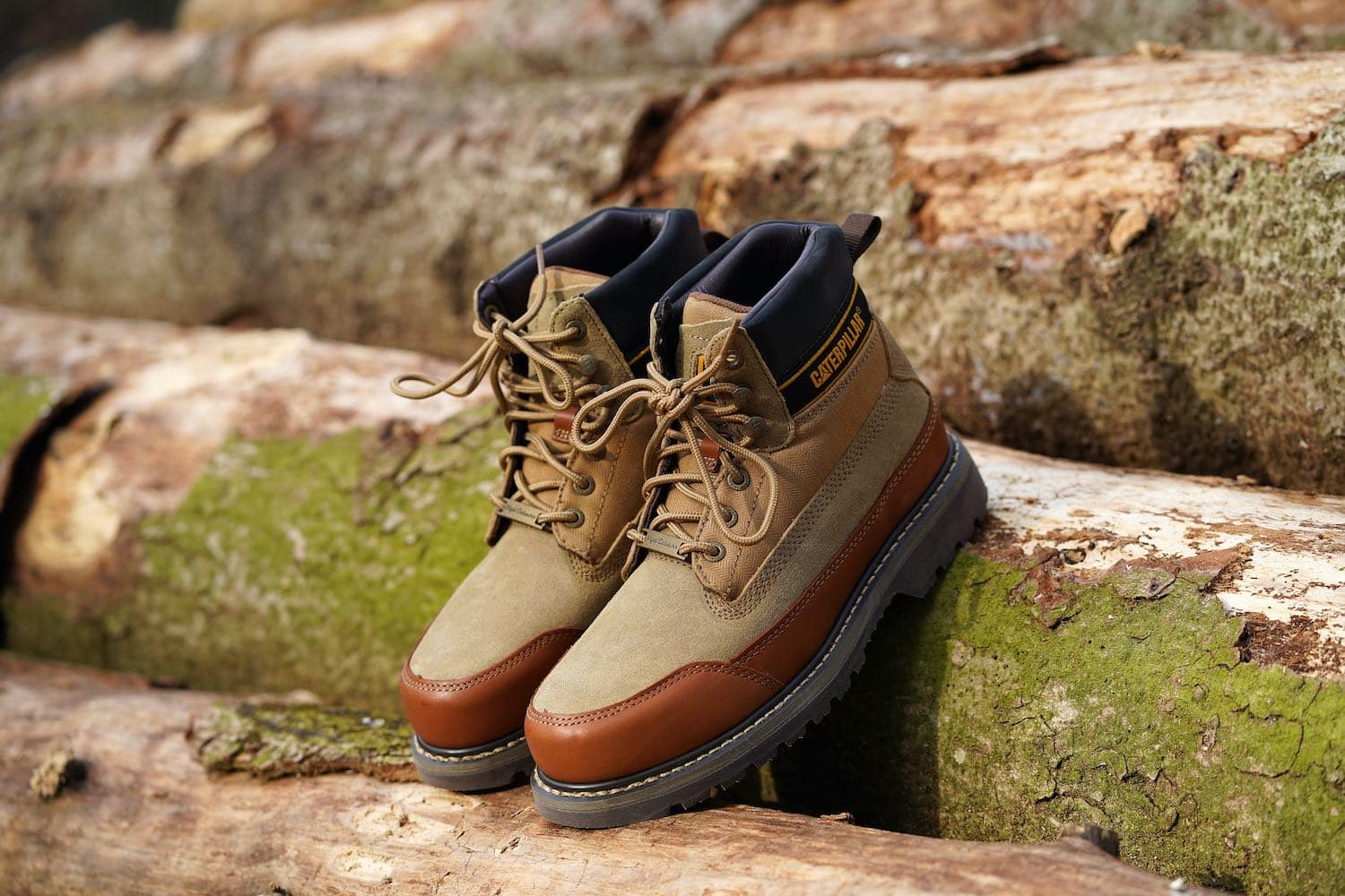Cat x Nigel Cabourn: des work boots mixtes d'inspiration militaire